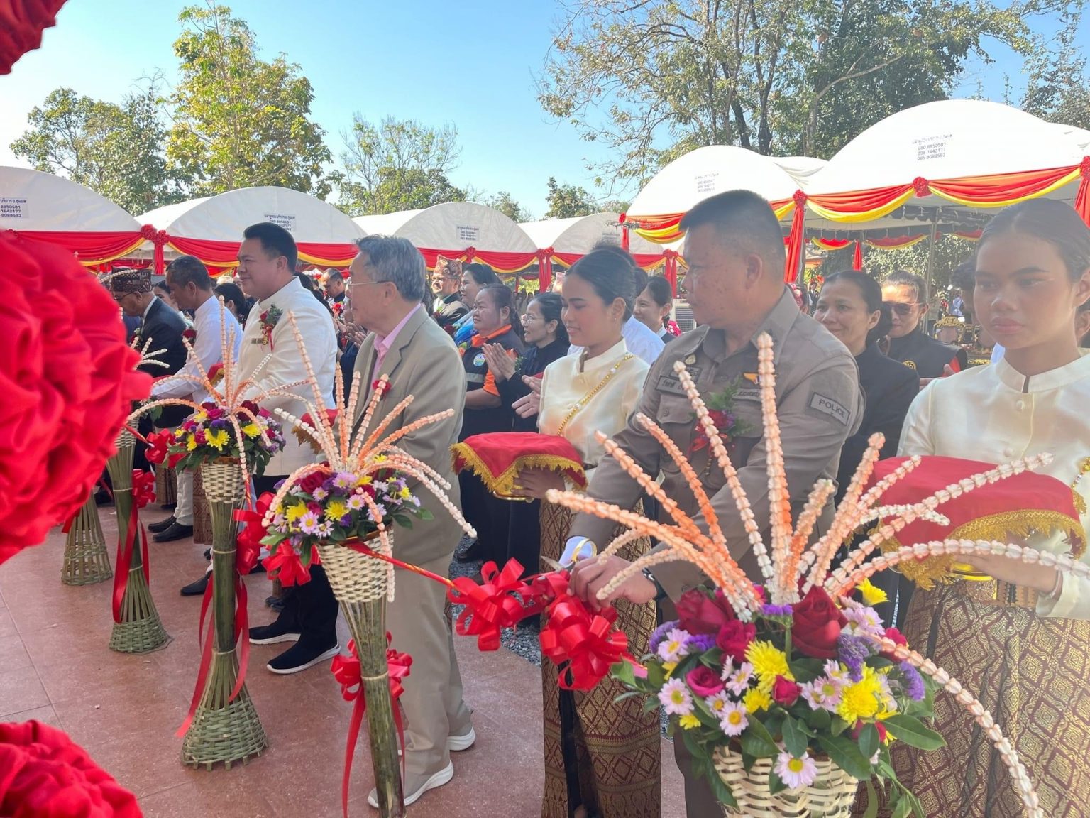 ร่วมงานพิธีเปิดและเฉลิมฉลองอาคารสถานปฏิบัติธรรมสวนธรรมชุมแพ(จี้จื้อ ...
